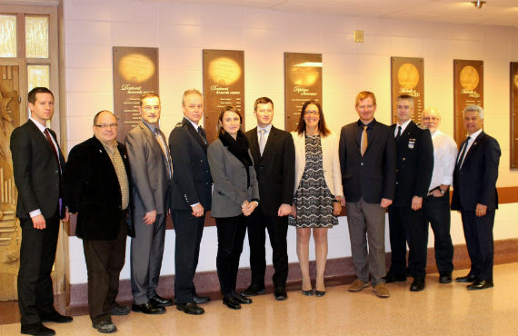 Visite du Consulat général et de l’Ambassade de France | En Tête UQTR