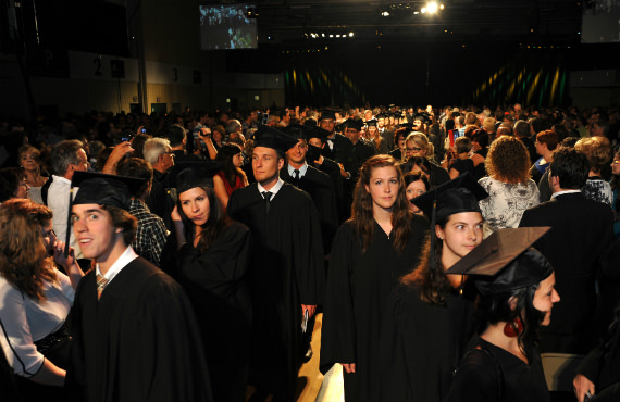 Revoyez la collation des grades 2017 | En Tête UQTR