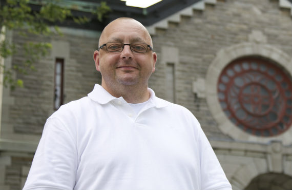 Yvon Laplante est le nouveau directeur du Service des communications de ...